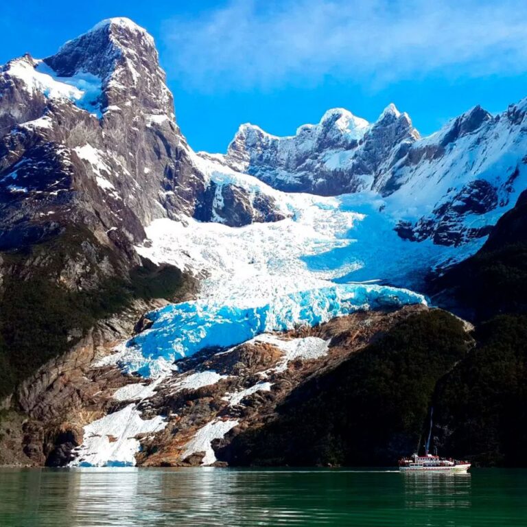 Tour Glaciares Balmaceda y Serrano desde Natales